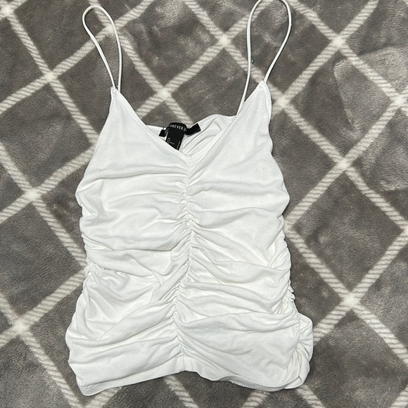 Forever 21 | Tops | White Scrunched Top | Poshmark